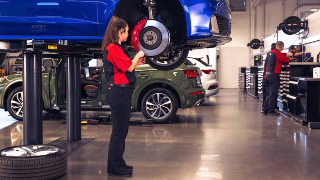 Audi West Palm Beach Service Center - Expert Repair & Maintenance