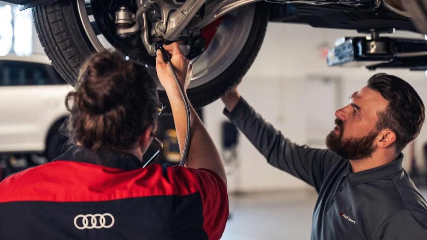 Audi Service Centre in Toronto | Audi Midtown Toronto