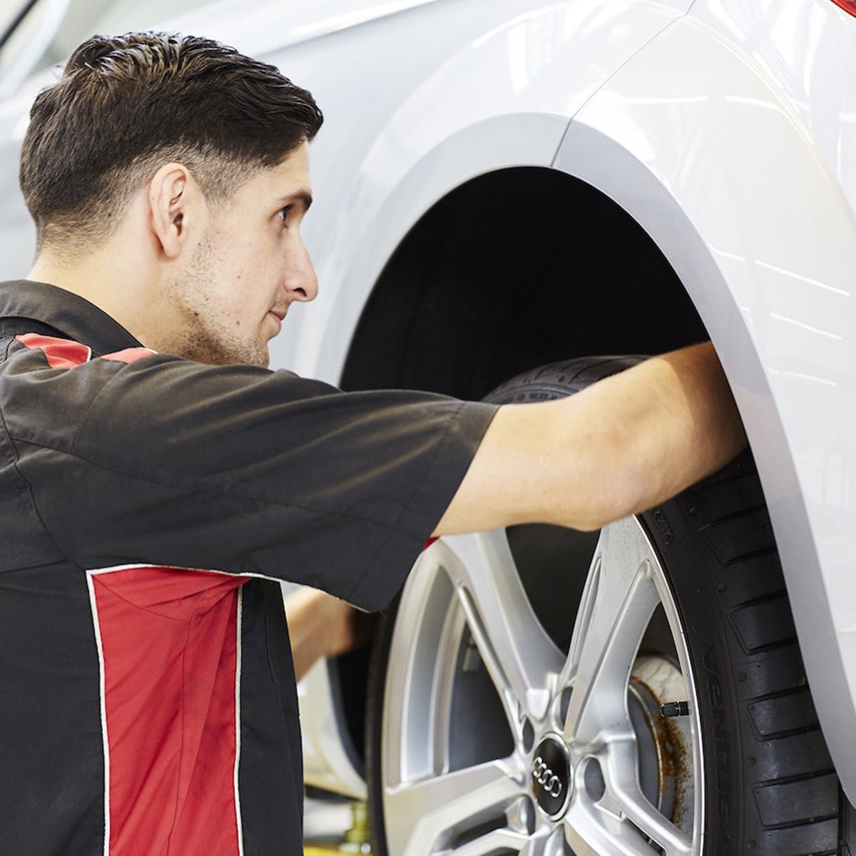 How to Order New Audi Parts Online